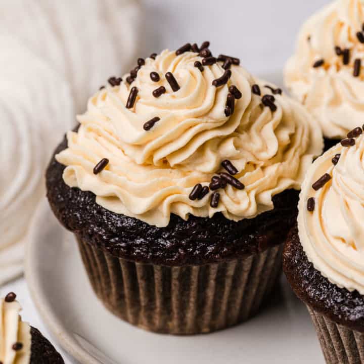 Homemade Caramel Whipped Cream - The Travel Palate