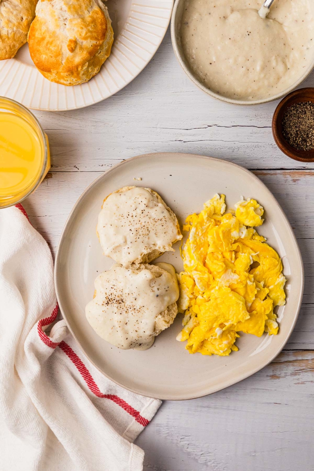 How to Freeze Gravy - A Guide and Easy Kitchen Tips - The Travel Palate