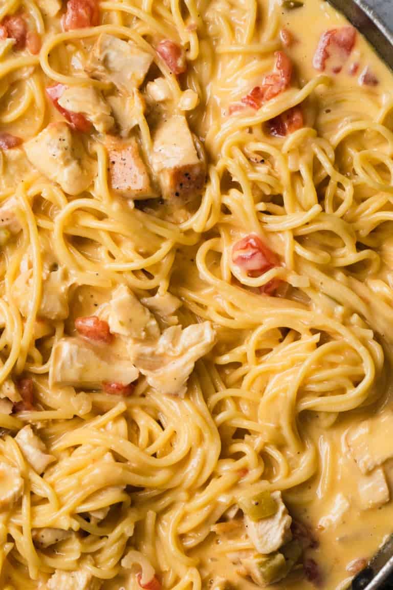 Amazing Cheesy Texas Chicken Spaghetti One Pan Recipe - The Travel Palate